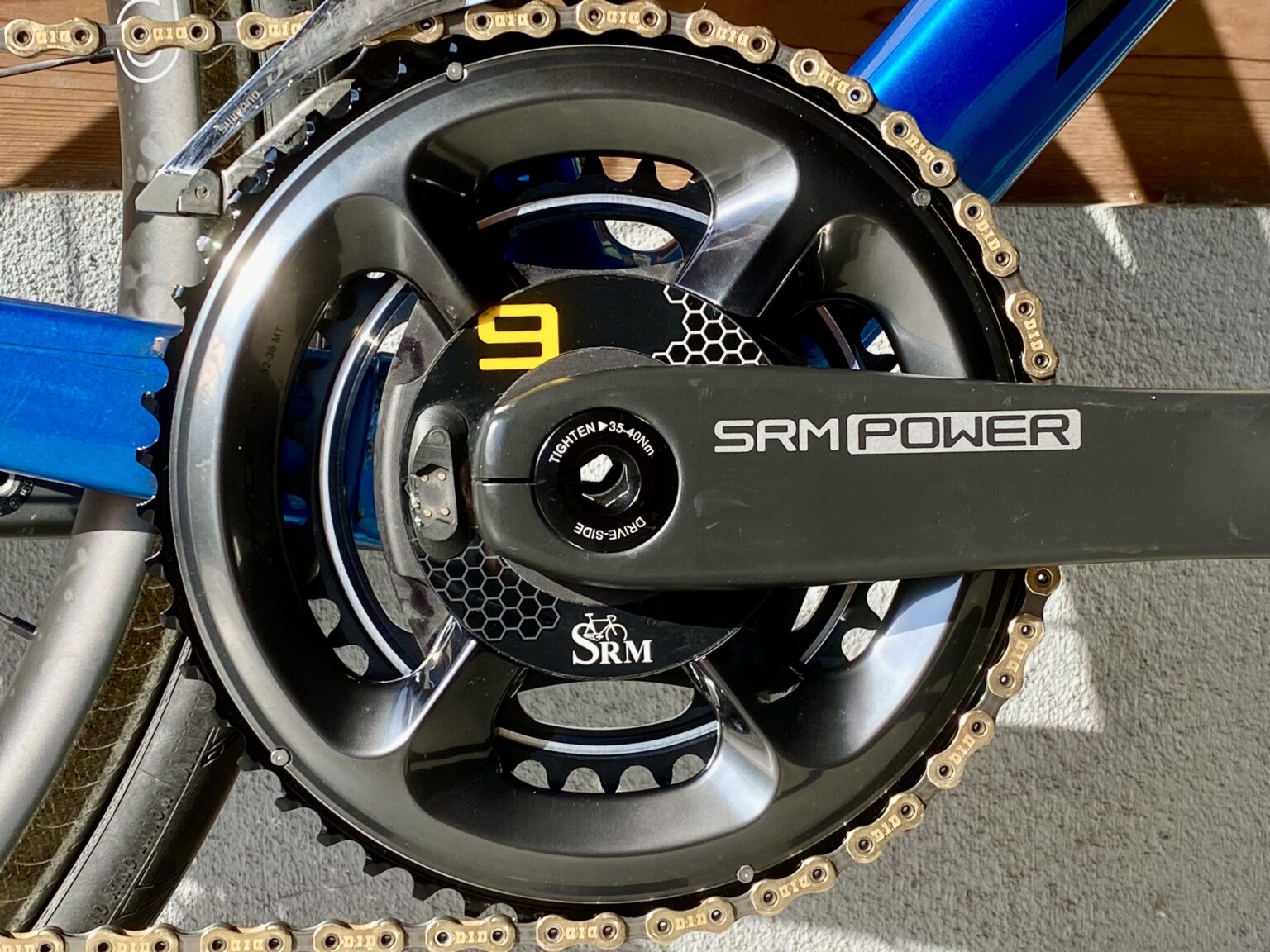 シマノ4アームデザインとオリジナルデザインは何が違うの？ | SRM POWER SHOP | 世界最高のパワーメーター[SRM]の国内正規代理店